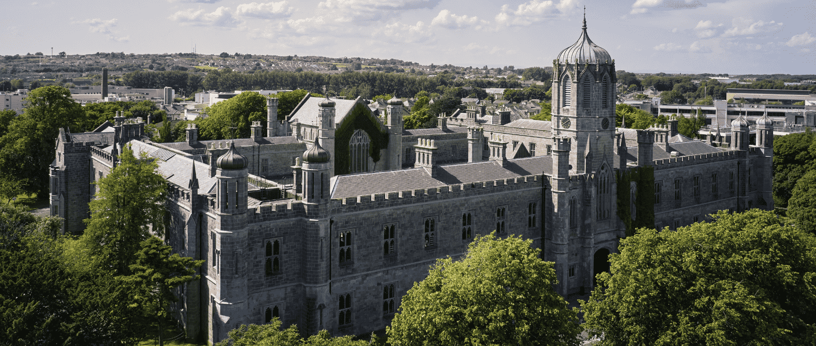 Top 10 Best Universities in Ireland 2025